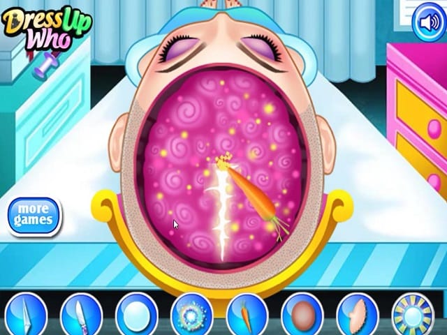 ELSA FROZEN BRAIN SURGERY jogo online no JogosJogos.com